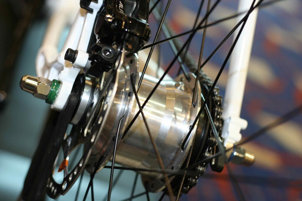 Shimano Alfine 11 speed hub - the car park test + now with video added ...