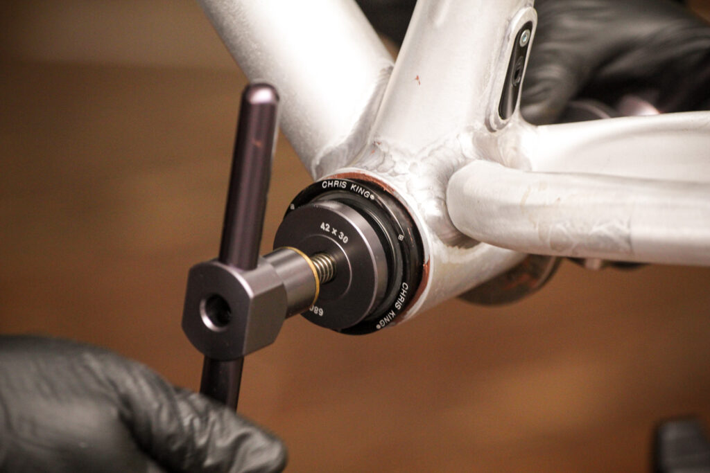 How to fit a Chris King Press Fit bottom bracket - Cycling News | Bike ...