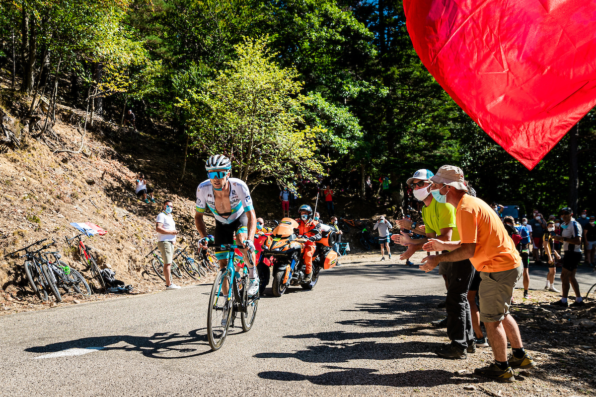 Alexey Lutsenko misses World Championship road race after testing ...