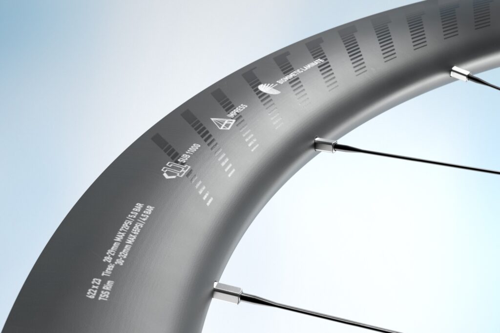 Zipp unveils its lightest wheelset ever: 202 NSW returns - Cycling News ...