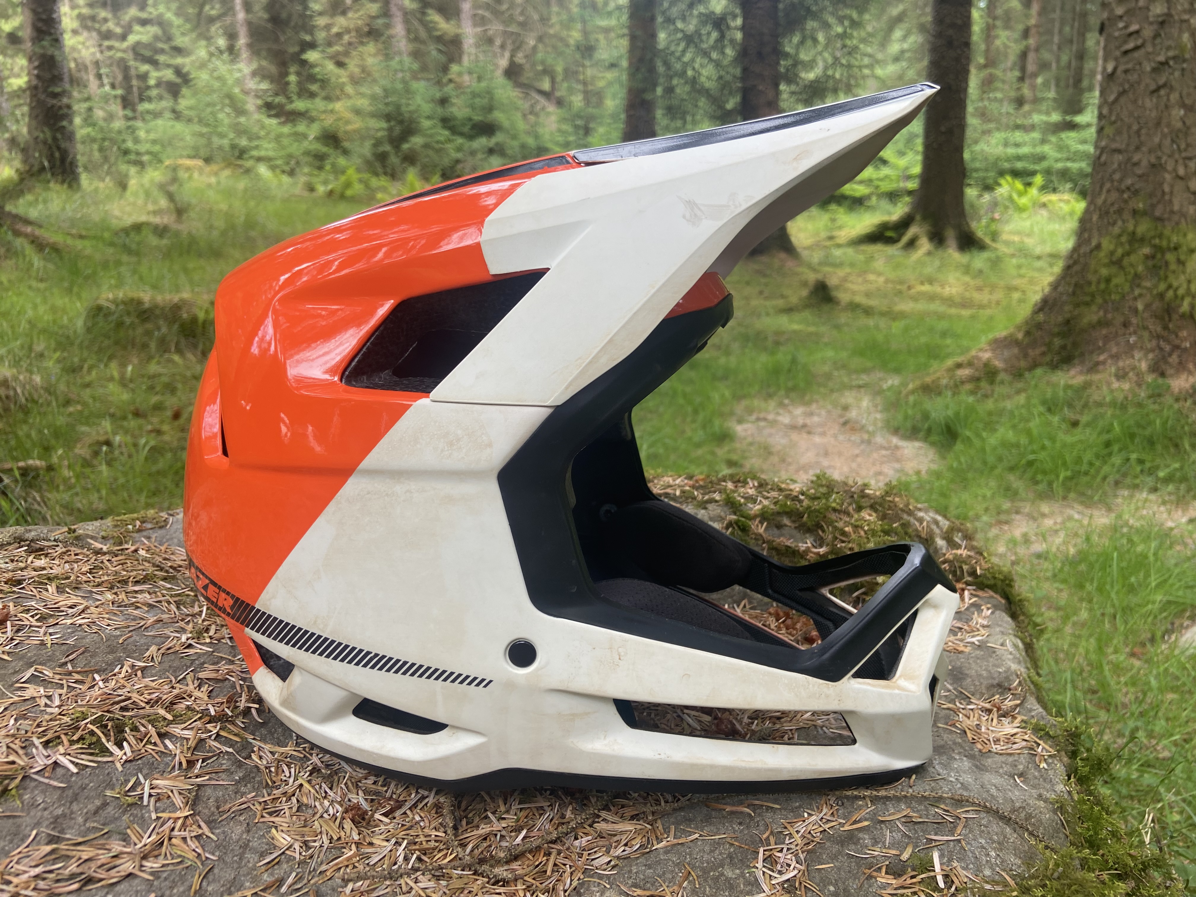 Lazer Cage KinetiCore full-face helmet review - Cycling News | off-road.cc