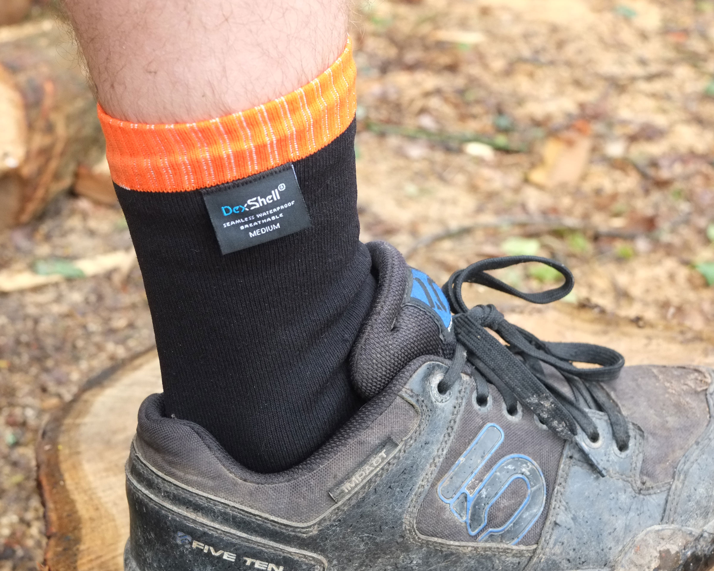 DexShell Waterproof Thermlite Socks review - Cycling News | off-road.cc
