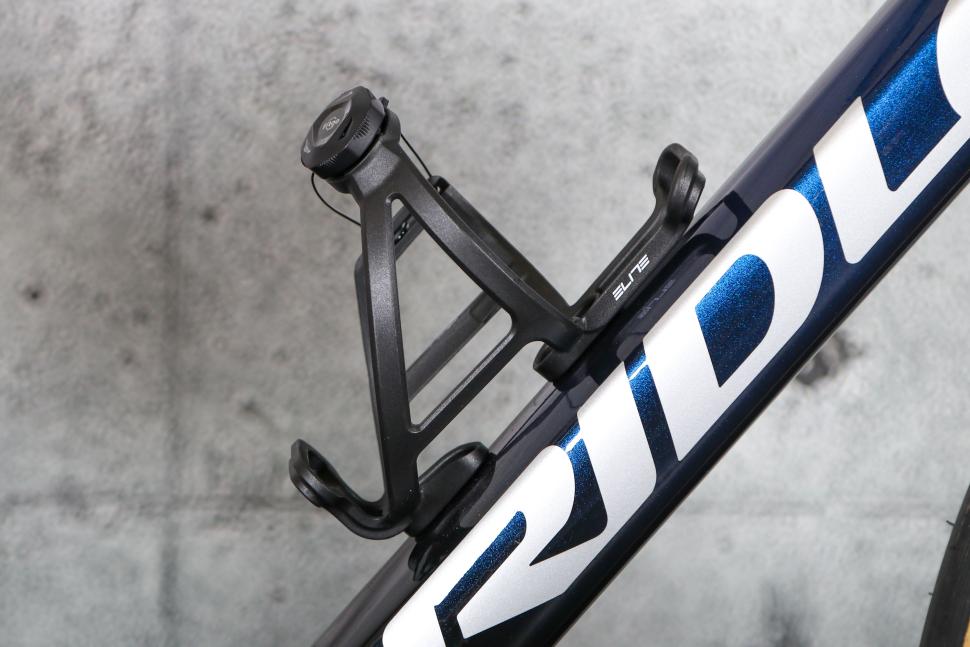 Elite Struka bottle cage - Cycling News | Bike Reviews | road.cc