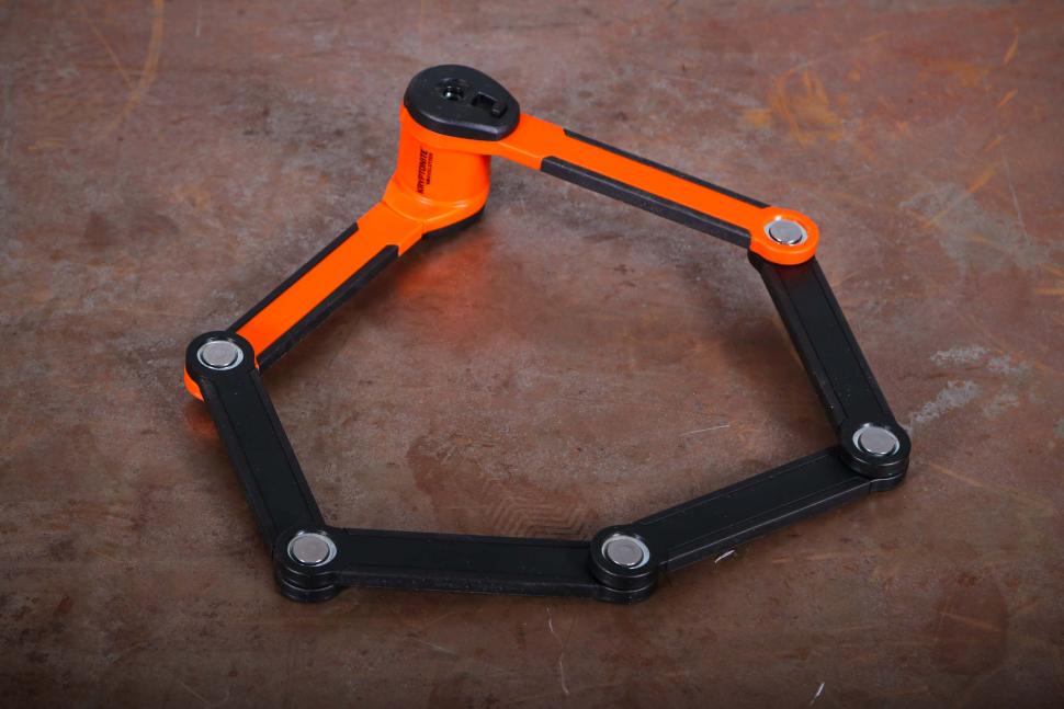 Kryptonite Evolution 790 Folding Lock - Cycling News | Bike Reviews ...