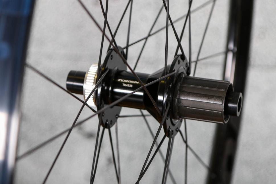 Token G23 Black 700C Gravel Wheelset - Cycling News | Bike Reviews ...