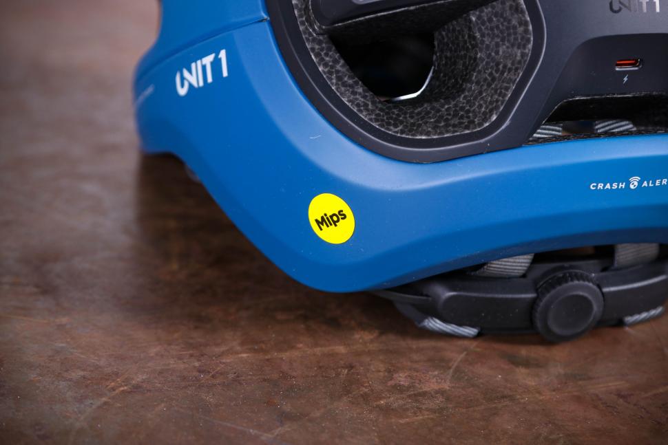 Unit 1 AURA Mips - Cycling News | Bike Reviews | road.cc