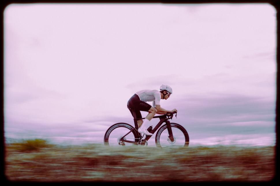Factor officially unveils all-new One aero bike, declaring it “the ...